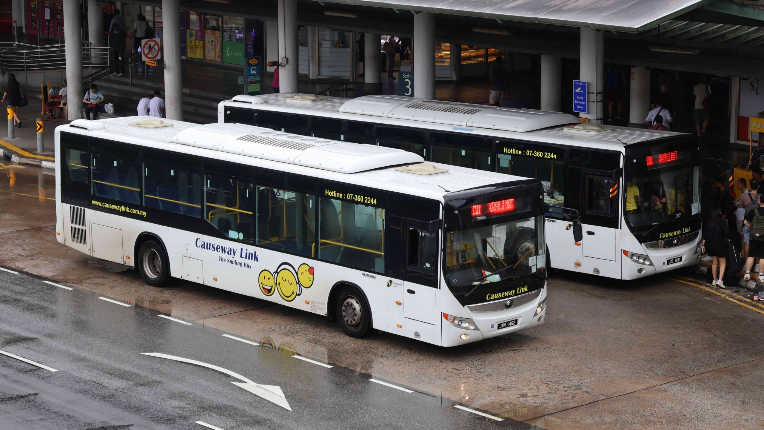 Malaysia, Singapore Align Cross-Border Bus Rules